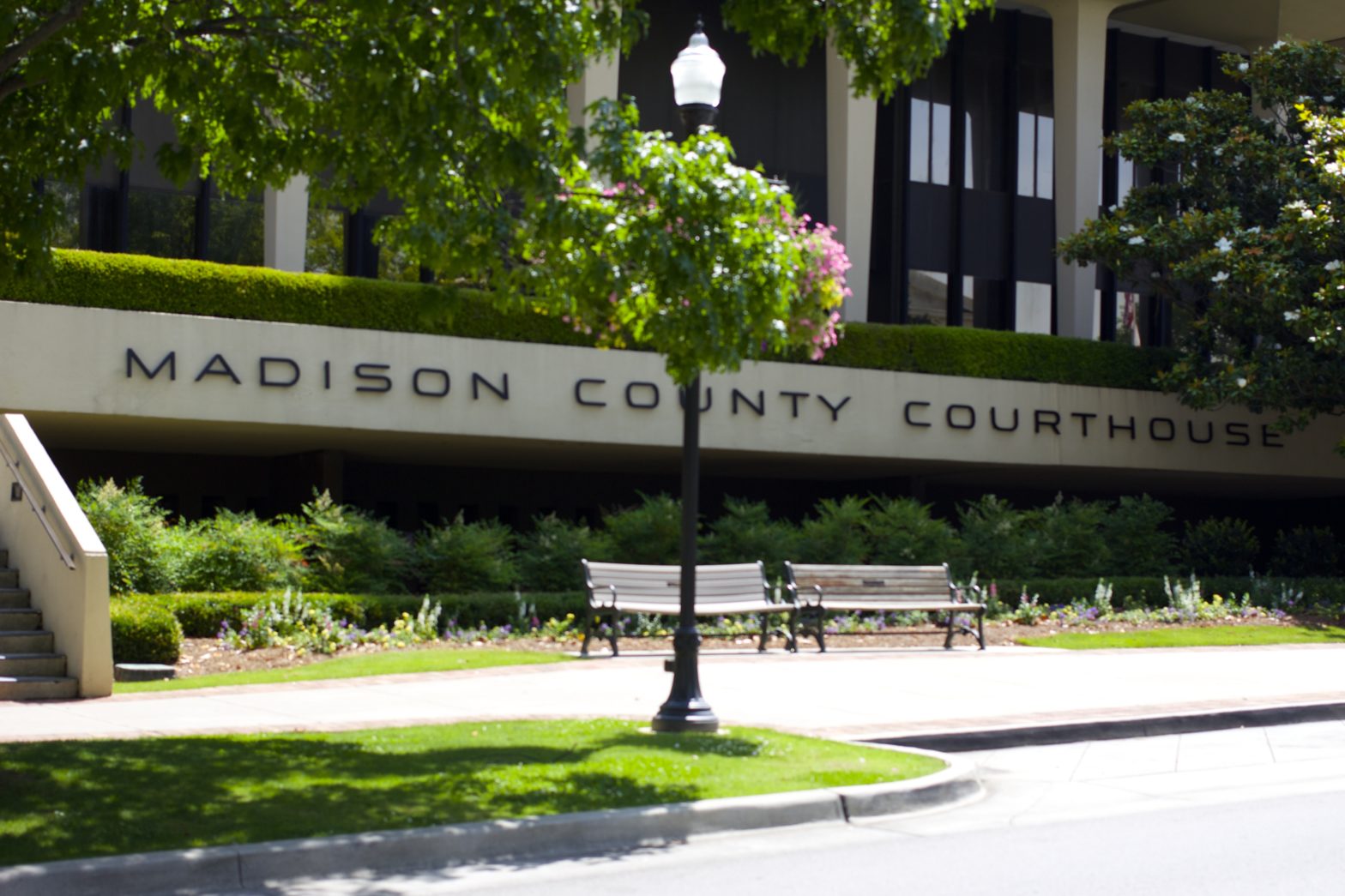How do Divorces Work in Madison County | Divorce in Madison County AL
